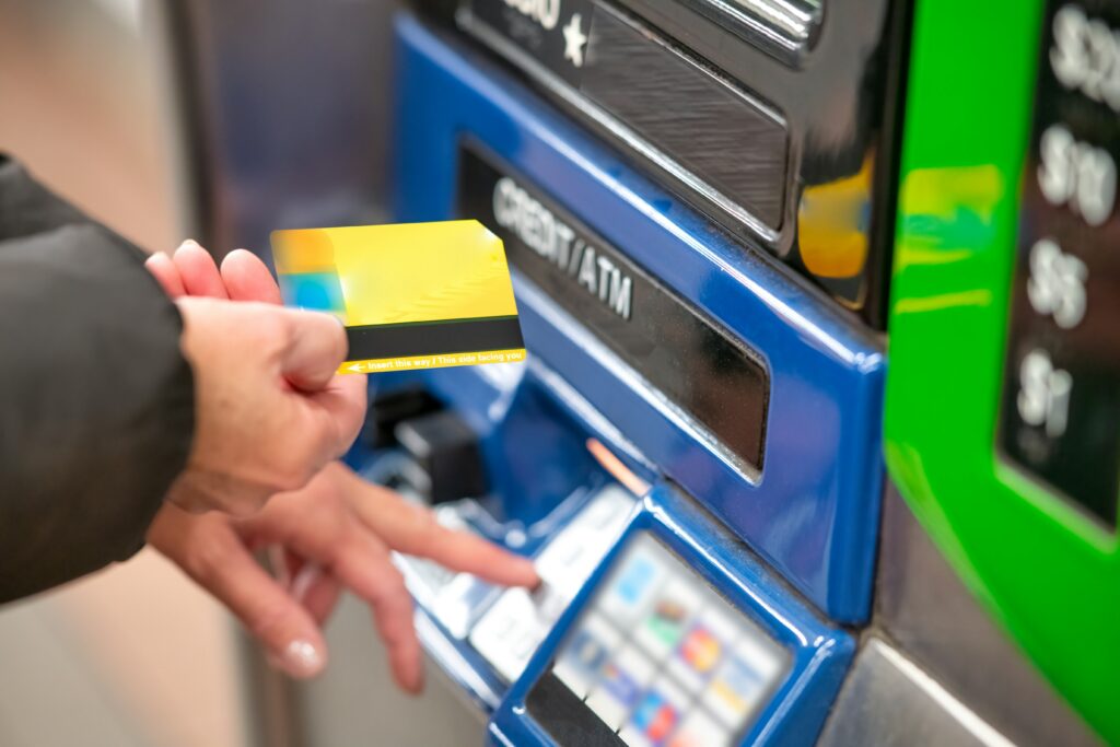 Best Banks With High ATM Withdrawal Limits | ATMs-NearMe